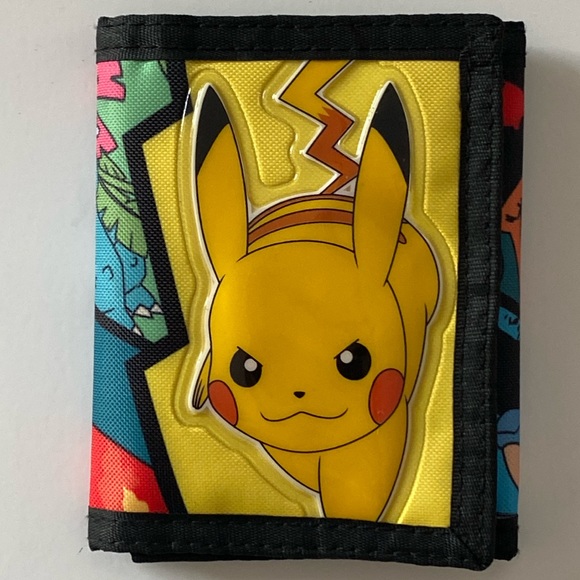 Pokemon | Accessories | Pokmon Pikachu Friends Nylon Trifold Velcro ...